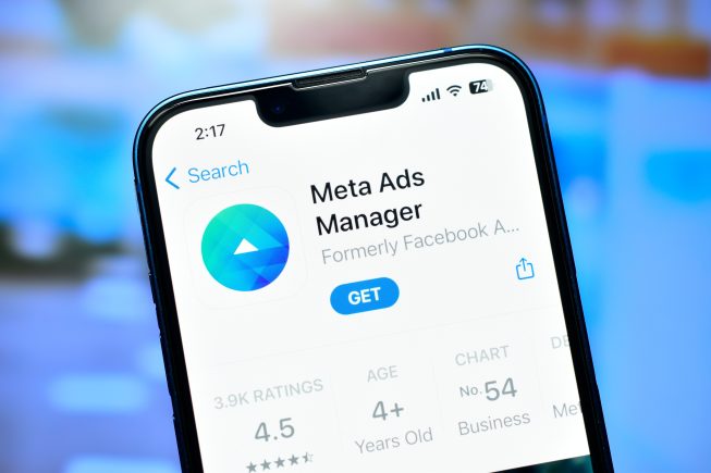 Meta Ads or LinkedIn Ads: Which One Is a Better Fit for Your Business ...